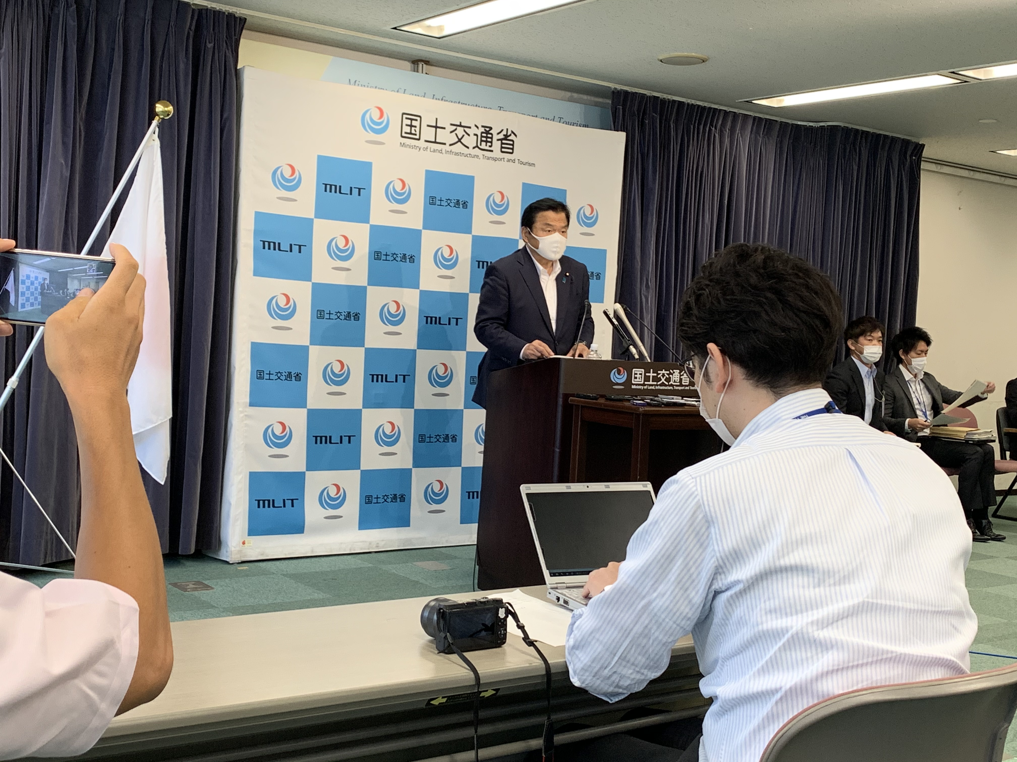 赤羽国交大臣、「観光関連産業は死活的な状況に置かれている」 | マガジンXニュース